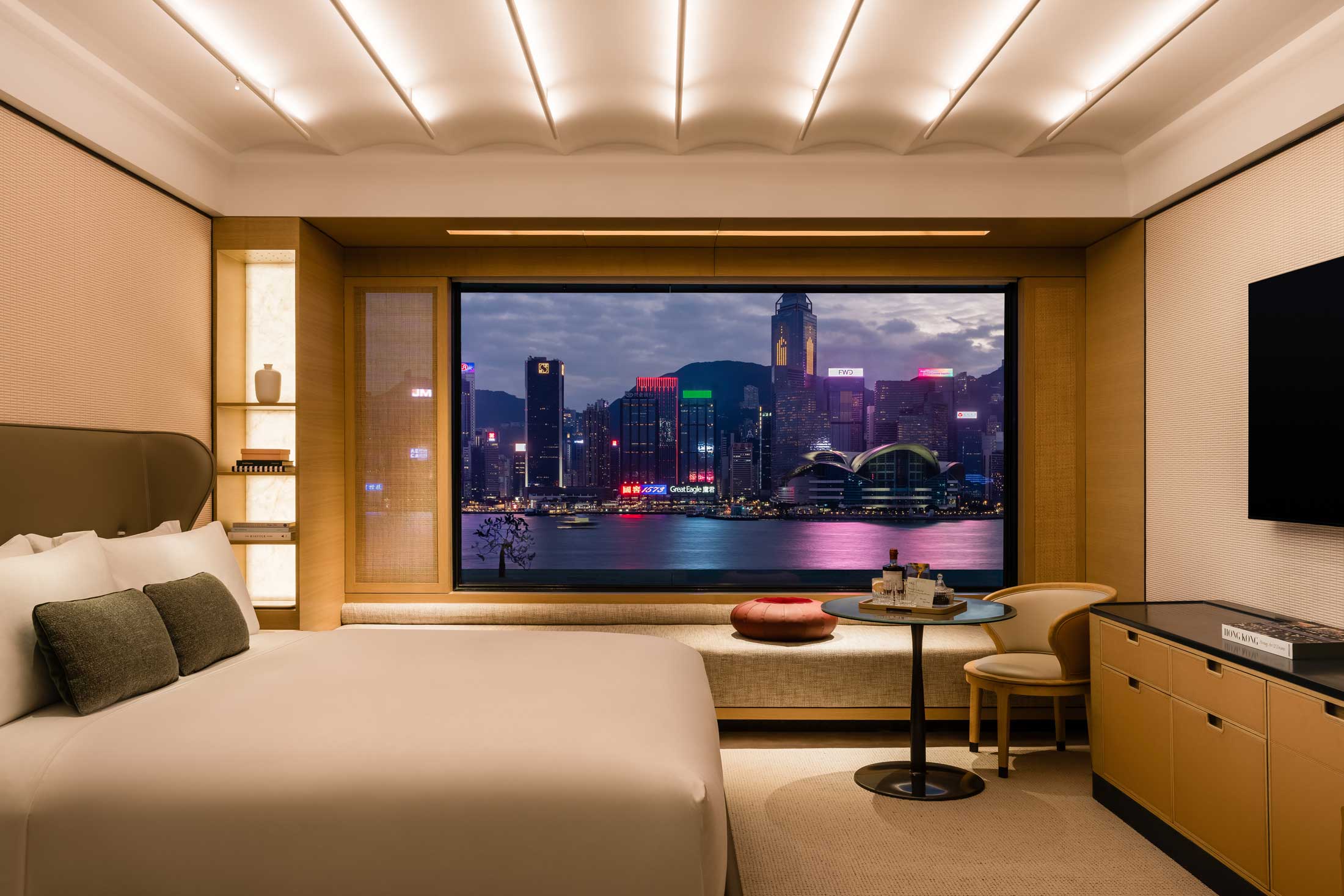 Harbour View Room | Luxury Hotel in Tsim Sha Tsui Hong Kong